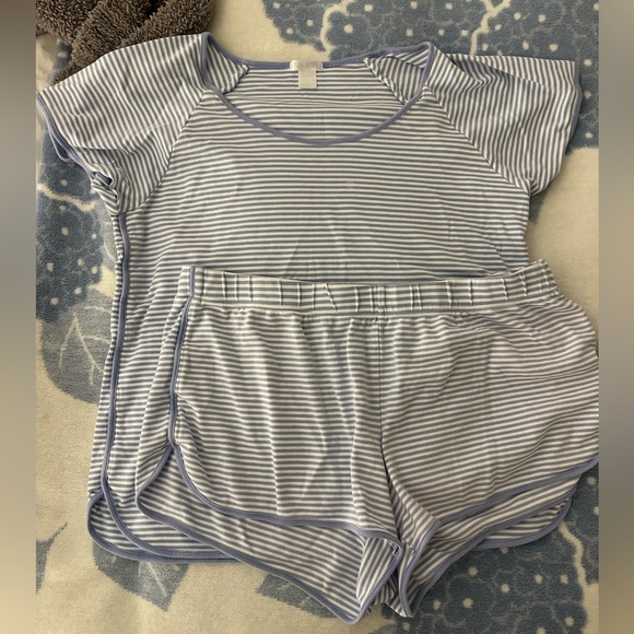 LAKE | Intimates & Sleepwear | Lake Pajamas Hydrangea Short Set | Poshmark